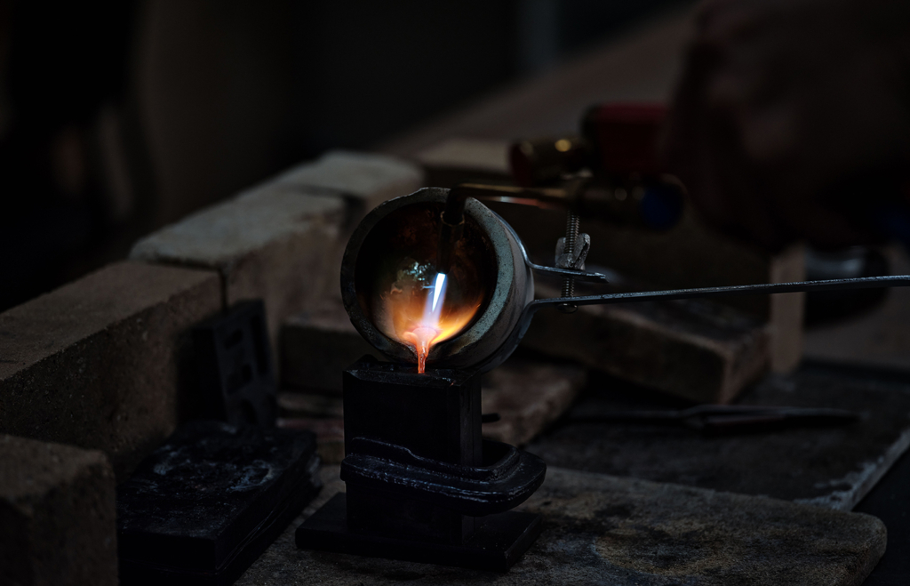 Le Sur-mesure - KARL MAZLO